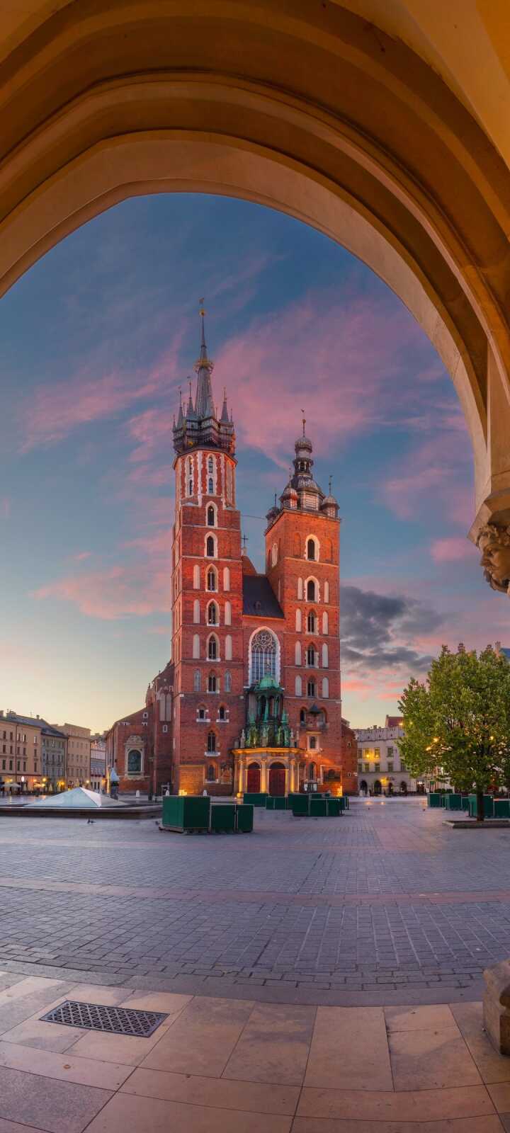 Poland Wallpapers (47 images) - WallpaperCat