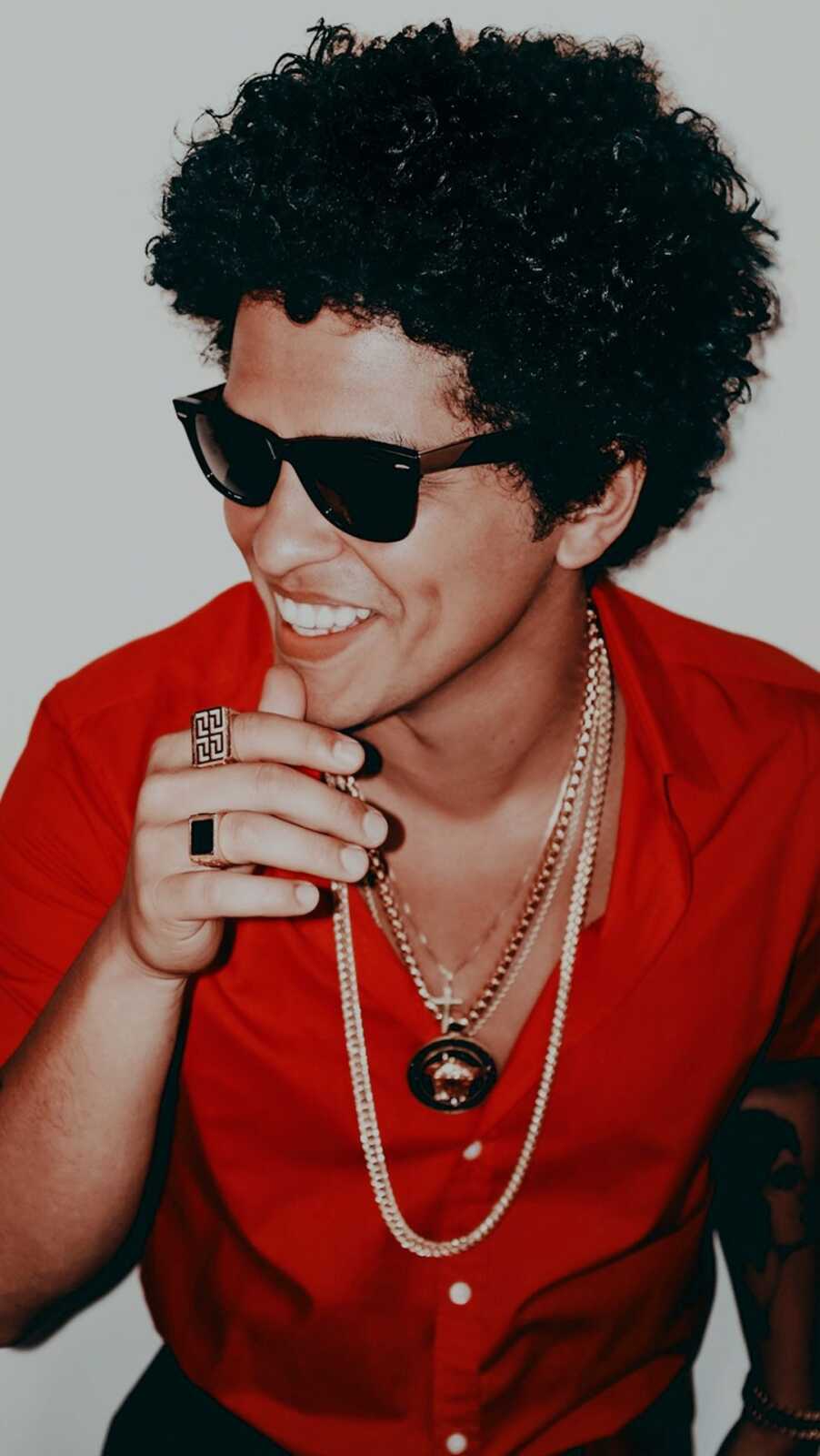 Bruno Mars Wallpapers (66 images) - WallpaperCat