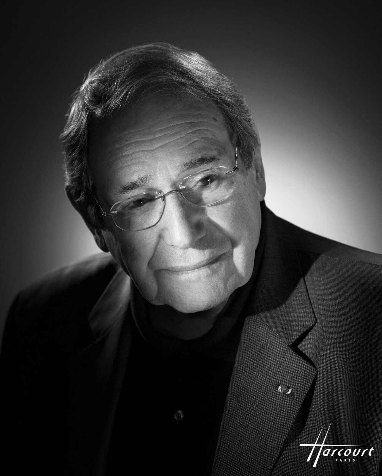 Robert Hossein Wallpapers (18 images) - WallpaperCat