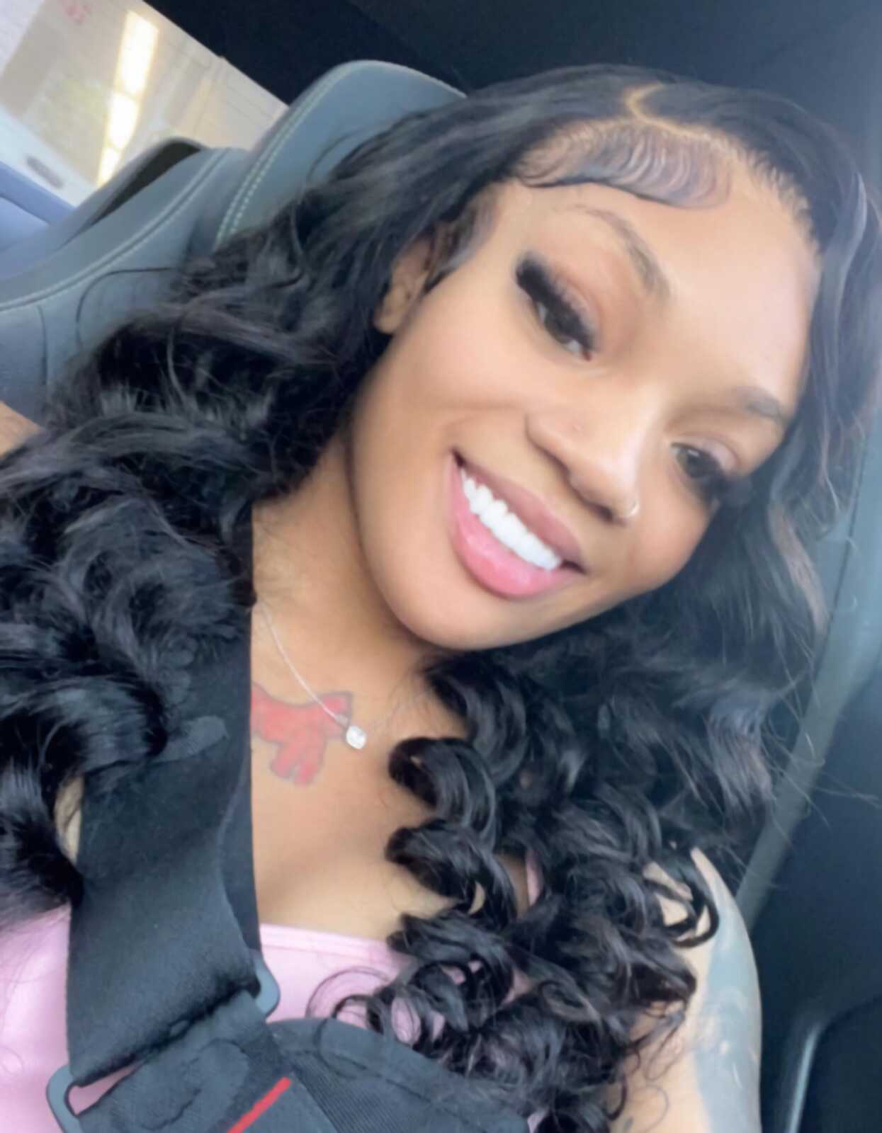 GloRilla Wallpapers (10 images) - WallpaperCat