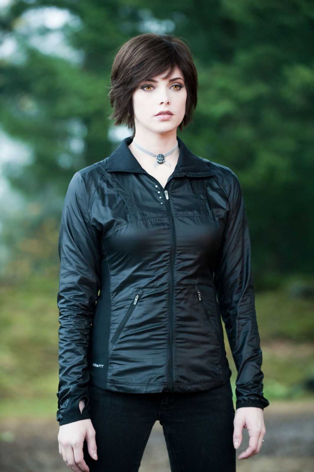 Alice (Twilight) Wallpapers (19 images) - WallpaperCat