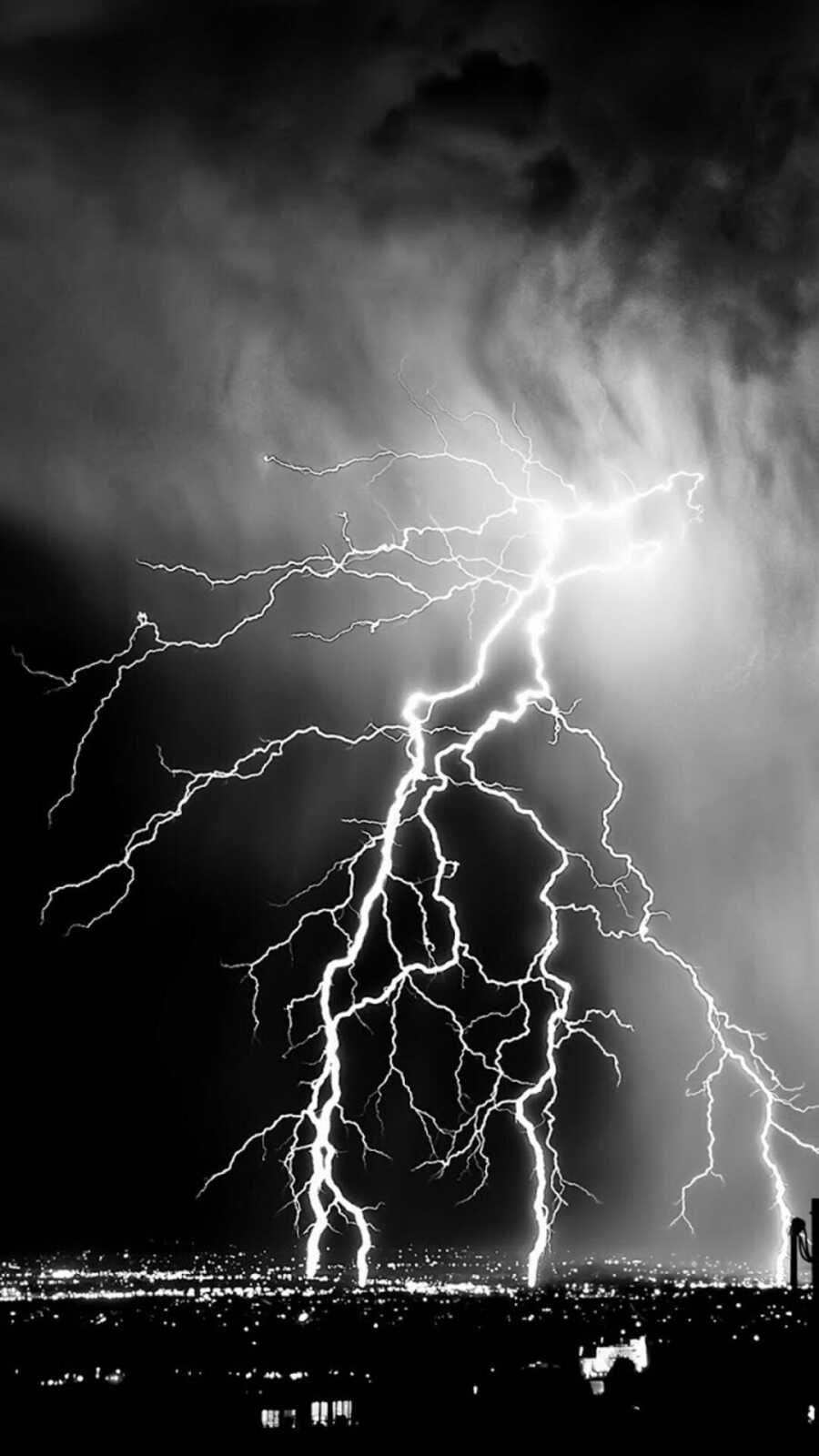 Thunder Wallpapers (87 images) - WallpaperCat