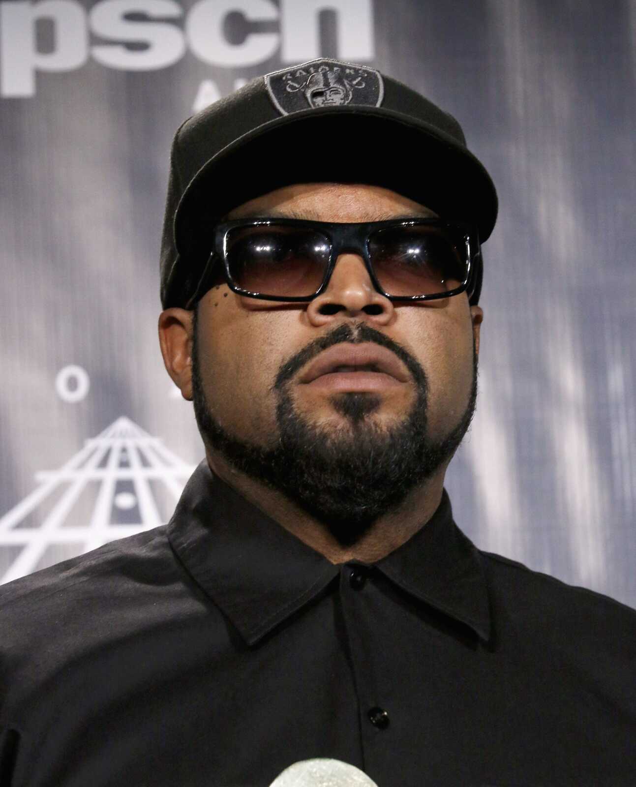 Ice Cube (Rapper) Wallpapers (42 images) - WallpaperCat