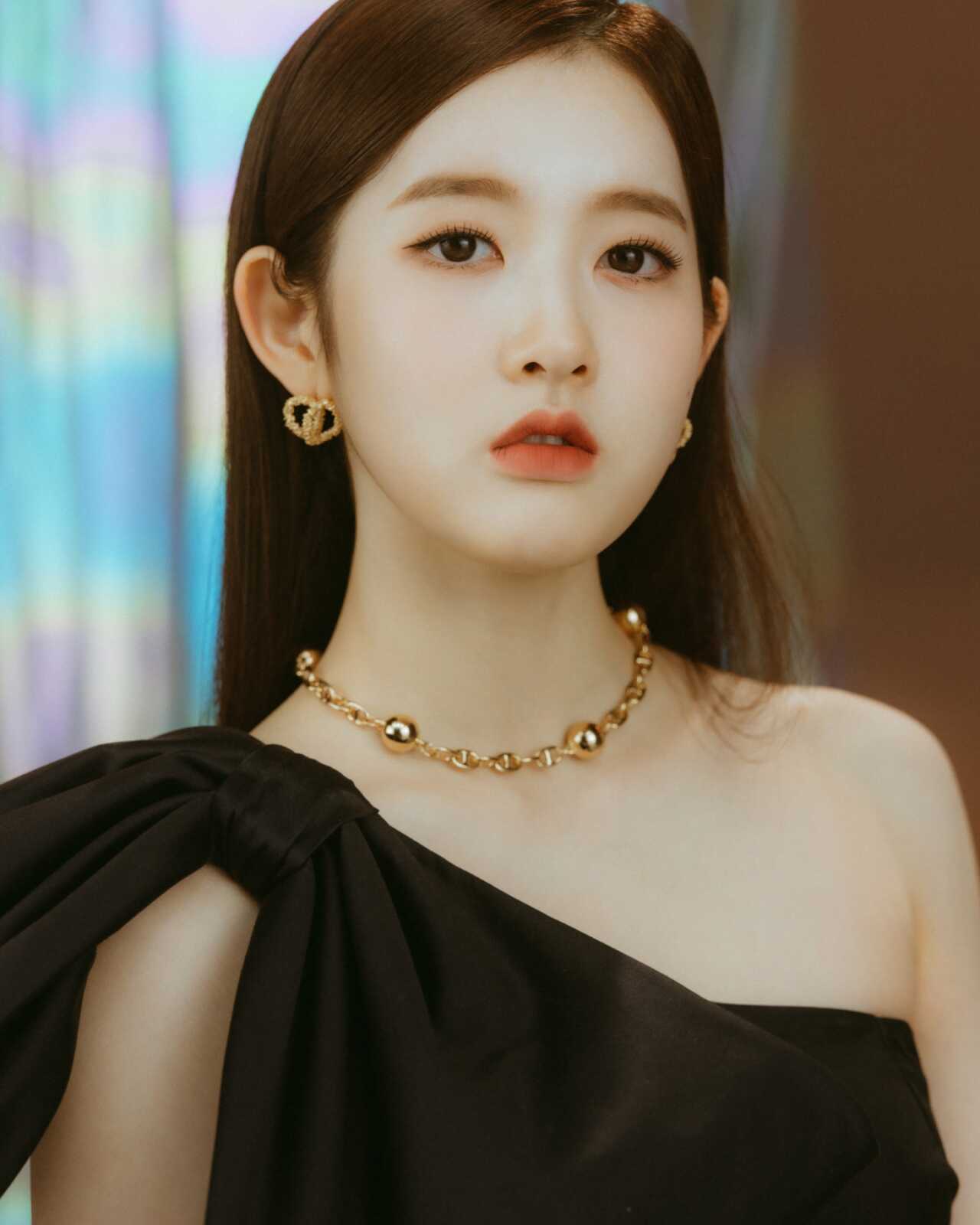 STAYC (K-pop) Wallpapers (83 images) - WallpaperCat