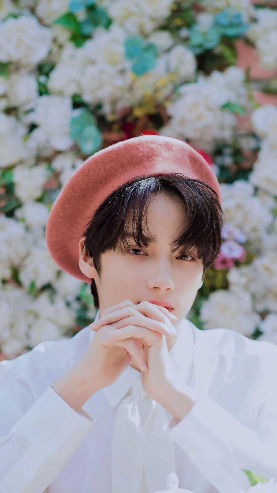 Huening Kai Wallpapers (36 images) - WallpaperCat