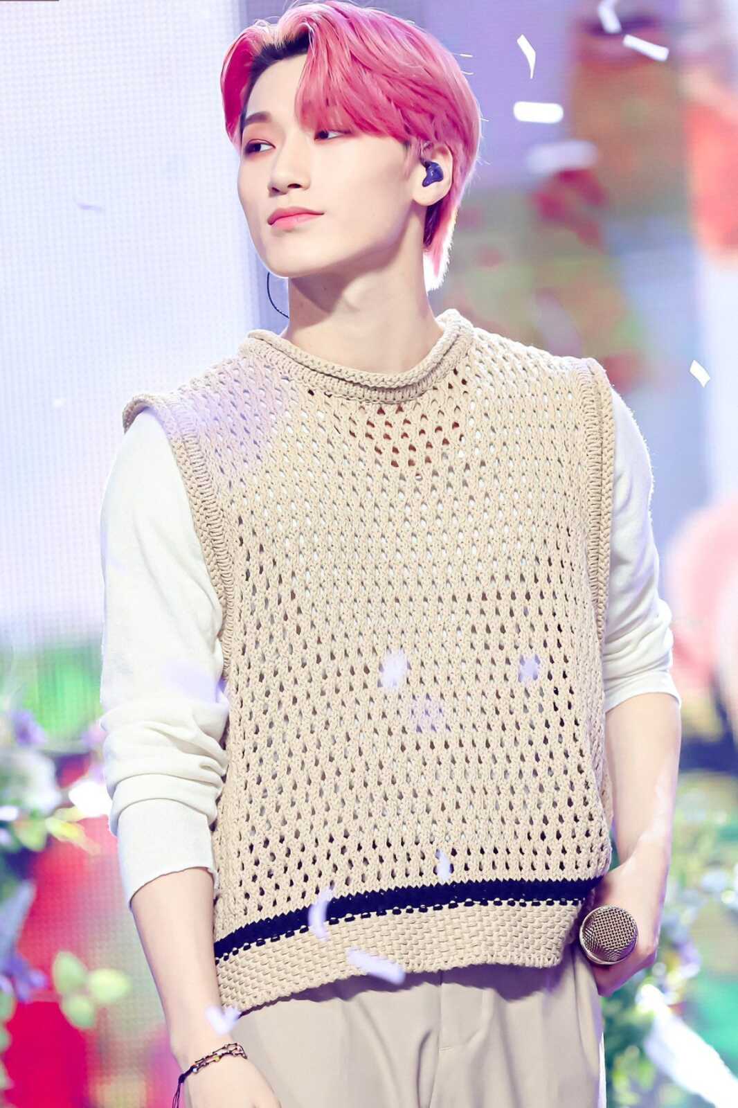 San (ATEEZ) Wallpapers (28 images) - WallpaperCat