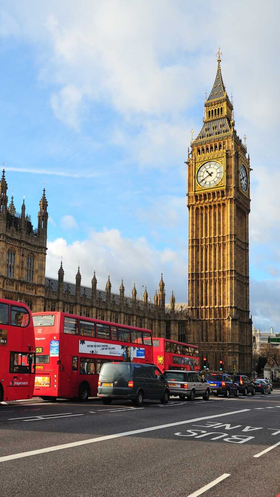Bus Wallpapers (31 images) - WallpaperCat