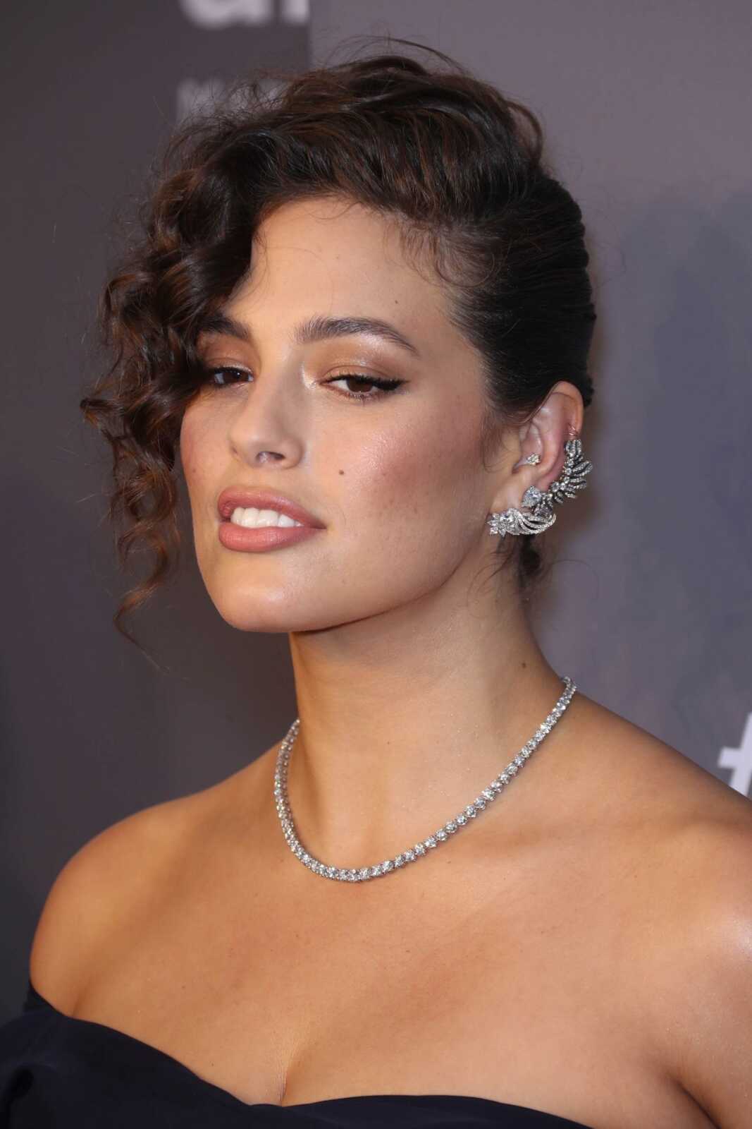 Ashley Graham Wallpapers (92 images) - WallpaperCat