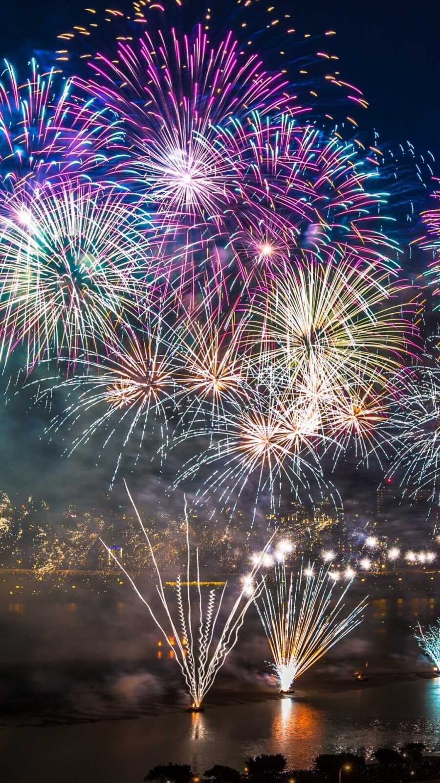 Firework Wallpapers (42 images) - WallpaperCat