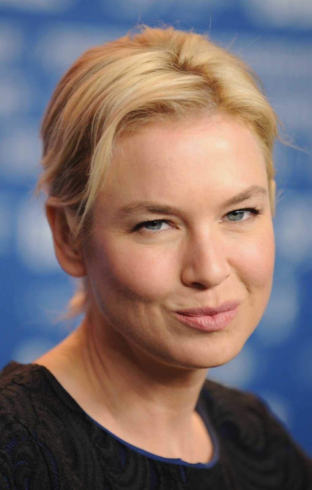 Renee Zellweger Wallpapers (45 images) - WallpaperCat