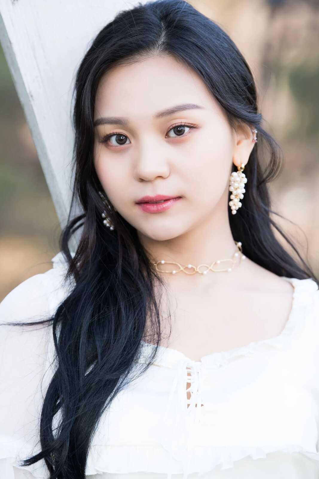 Umji Wallpapers (24 images) - WallpaperCat