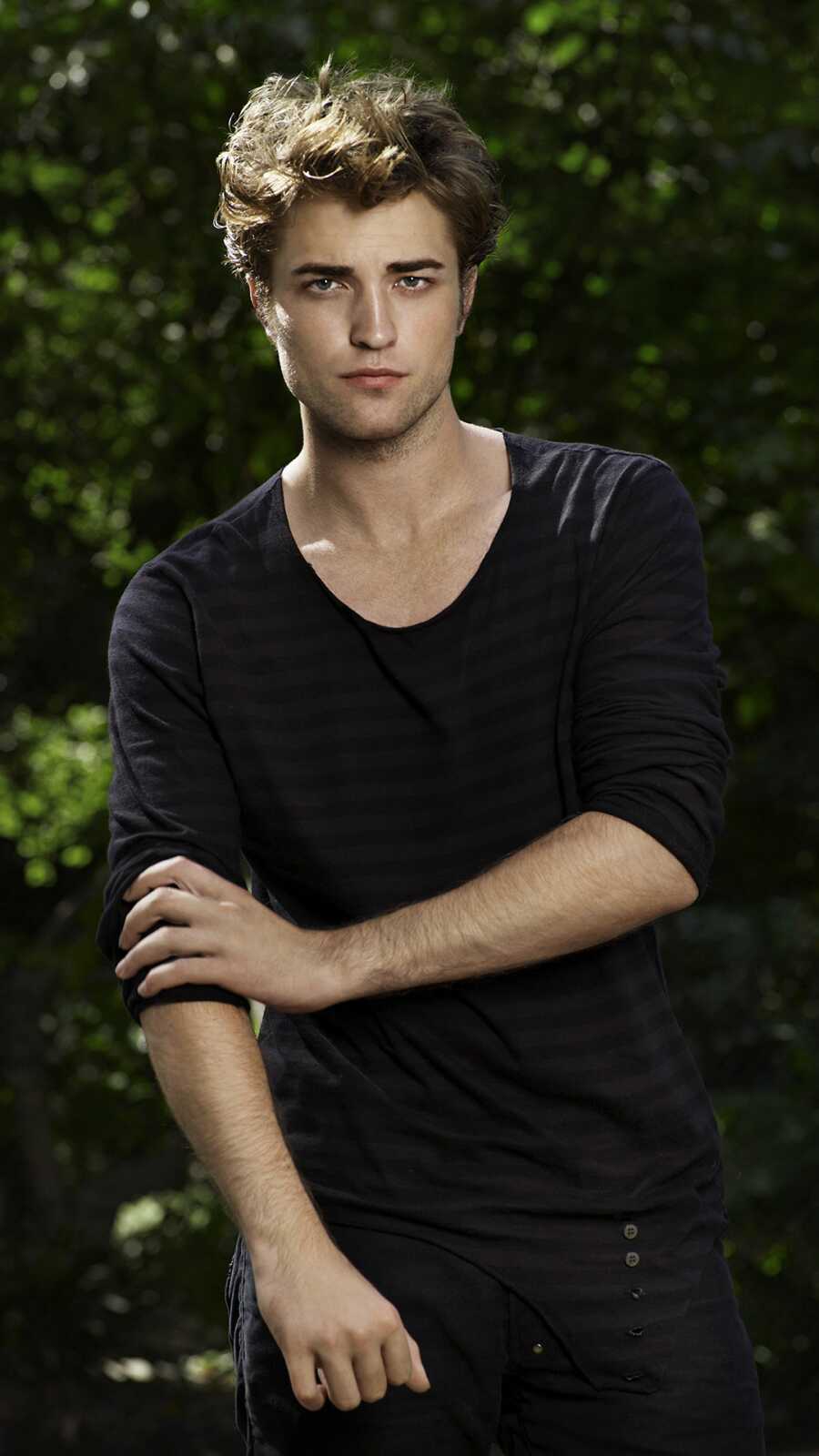 Edward (Twilight) Wallpapers (32 images) - WallpaperCat