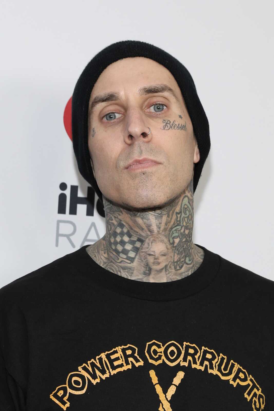 Travis Barker Wallpapers (28 images) - WallpaperCat