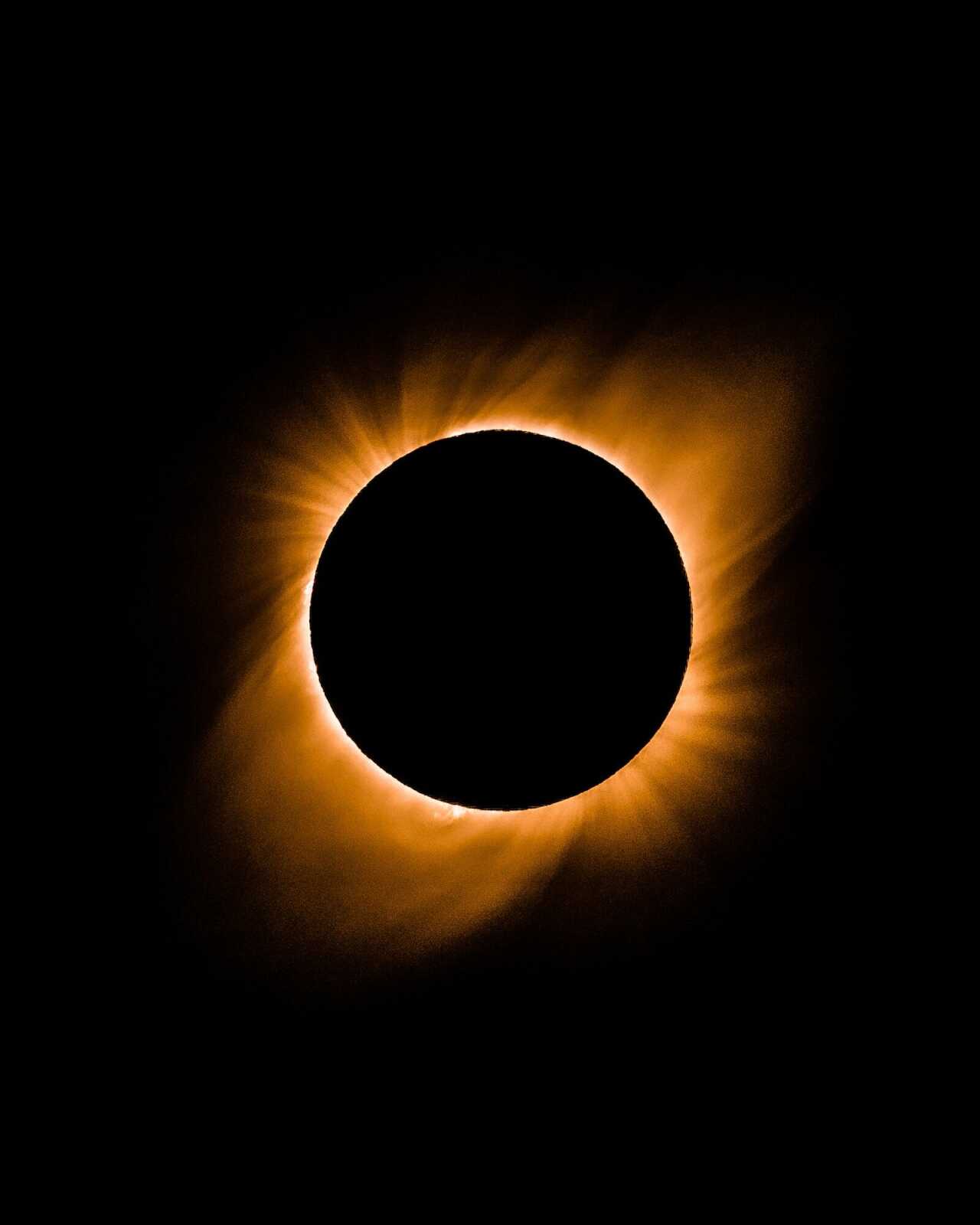 Solar Eclipse Wallpapers (28 images) - WallpaperCat