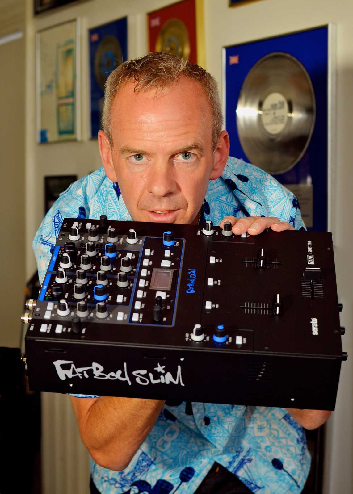 Fatboy Slim Wallpapers (27 images) - WallpaperCat