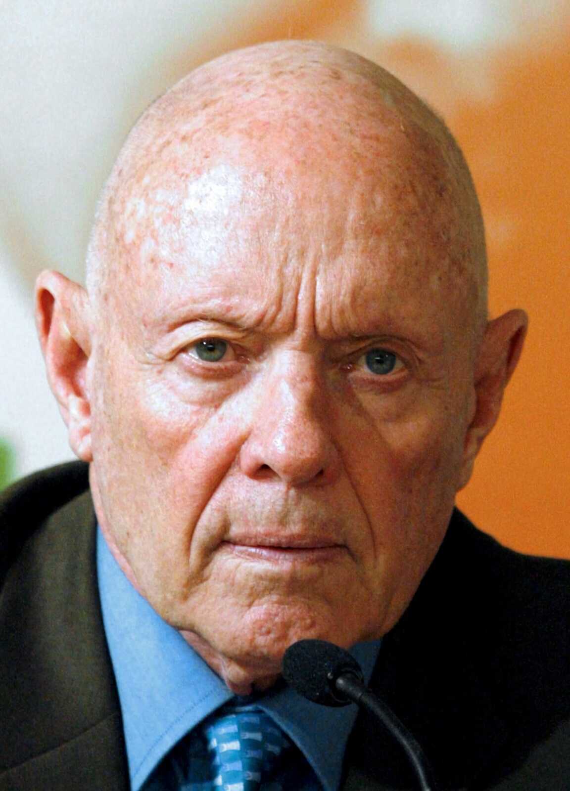 Stephen R. Covey Wallpapers (12 images) - WallpaperCat