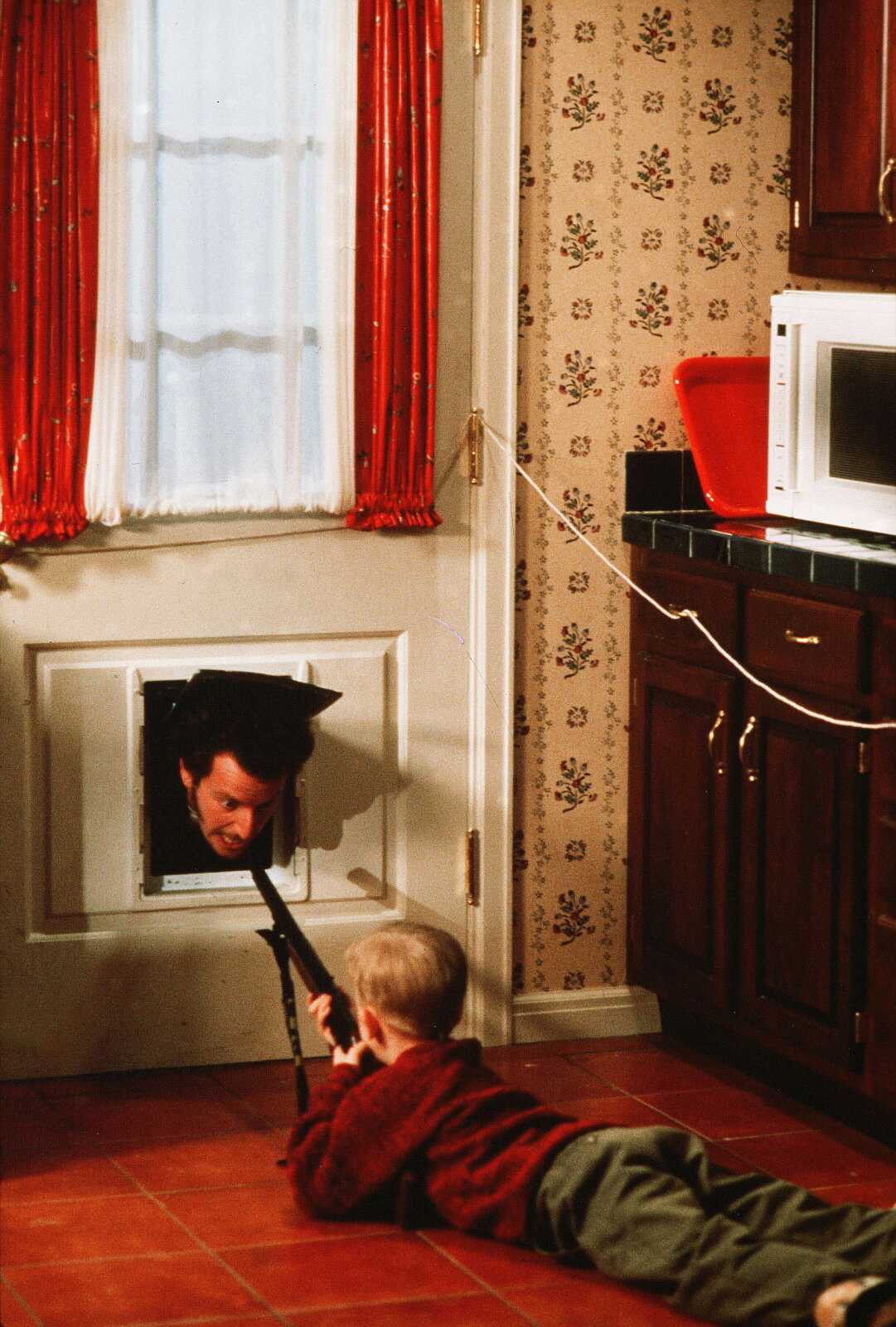 Home Alone Wallpapers (23 images) - WallpaperCat