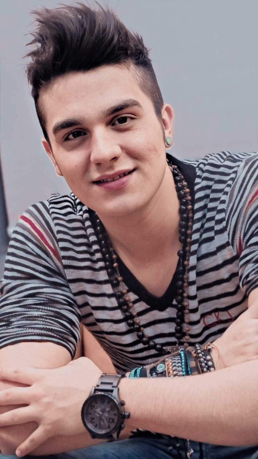 Luan Santana Wallpapers (29 images) - WallpaperCat