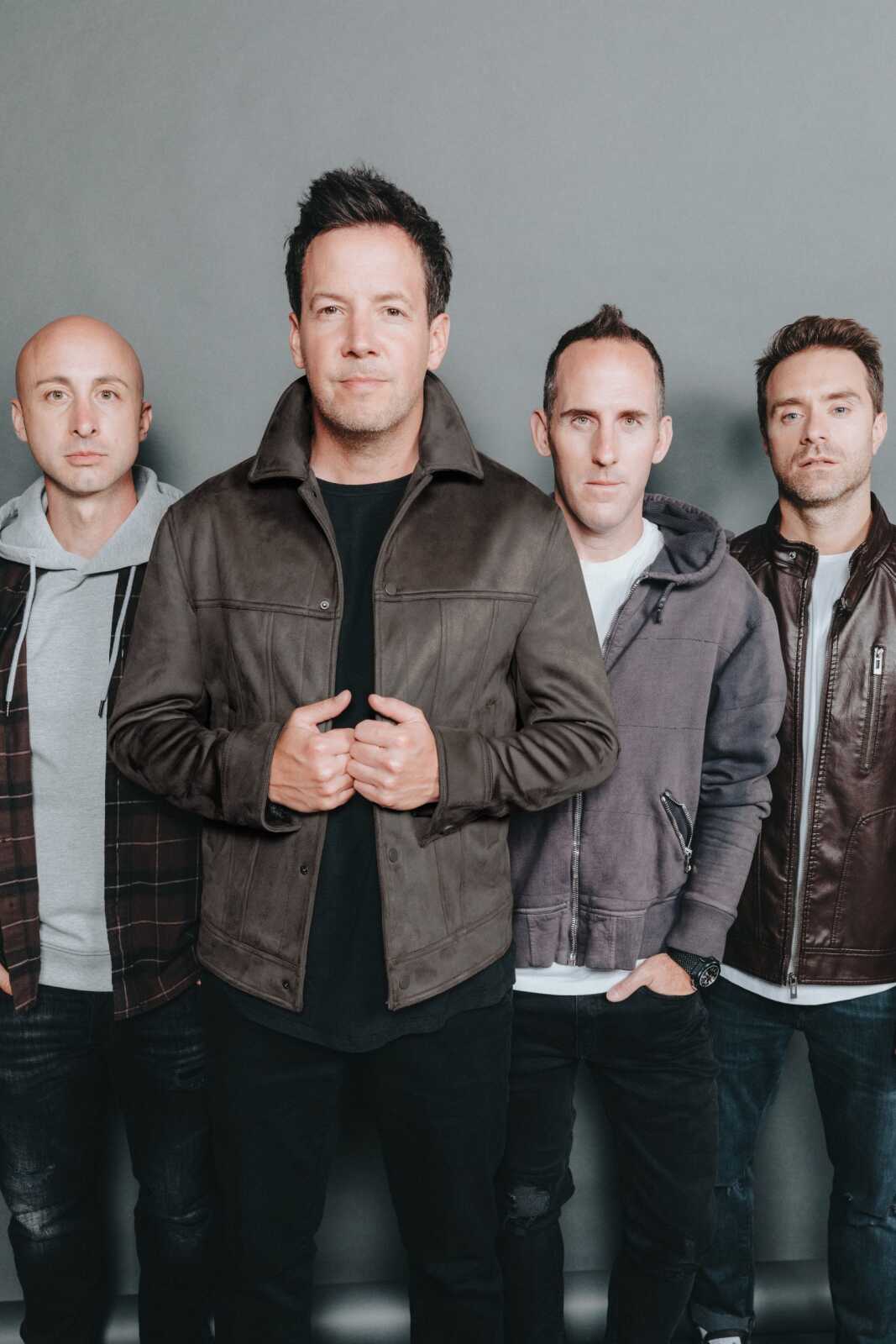 Simple Plan (Band) Wallpapers (13 images) - WallpaperCat
