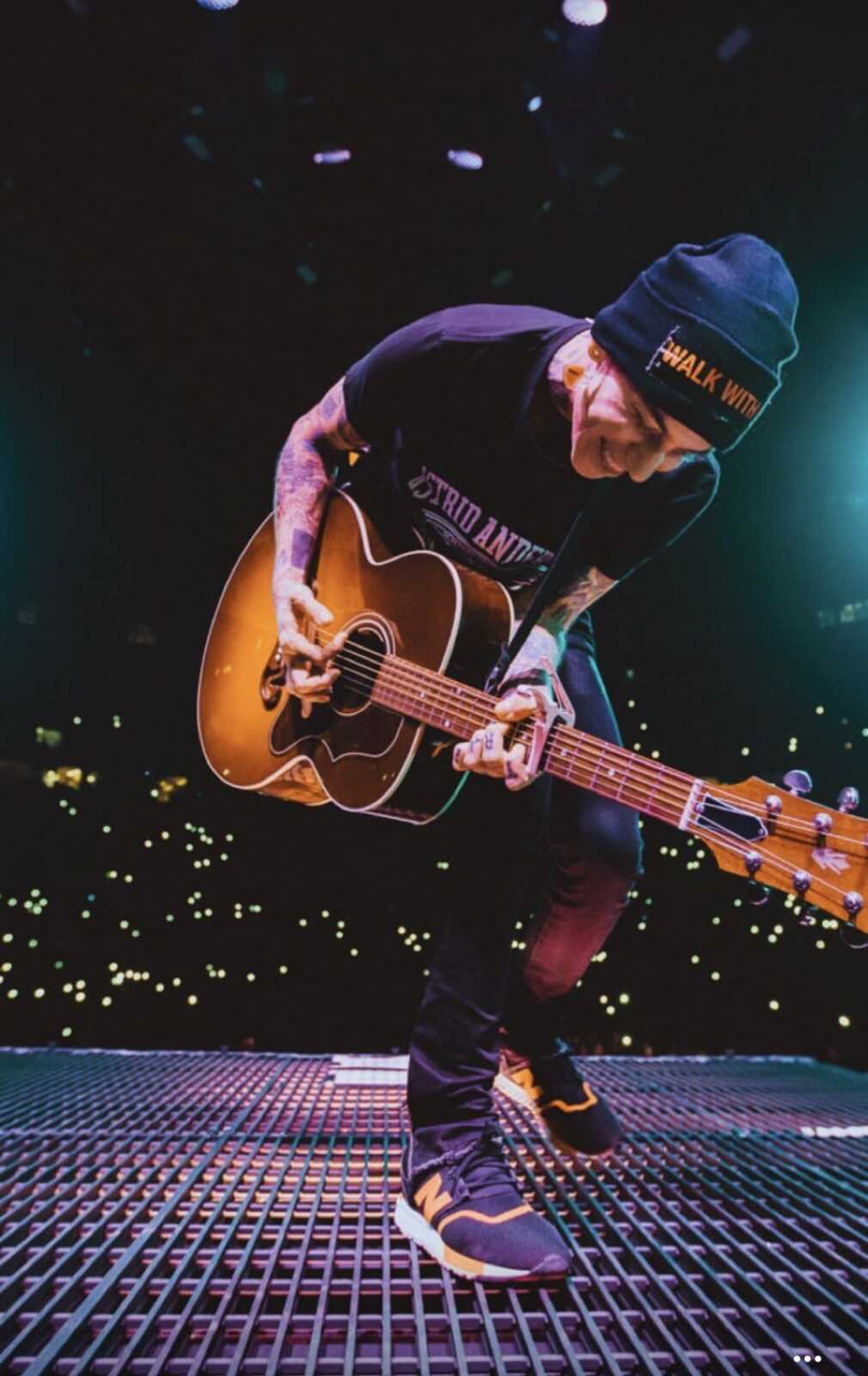 Blackbear (Singer) Wallpapers (20 images) - WallpaperCat