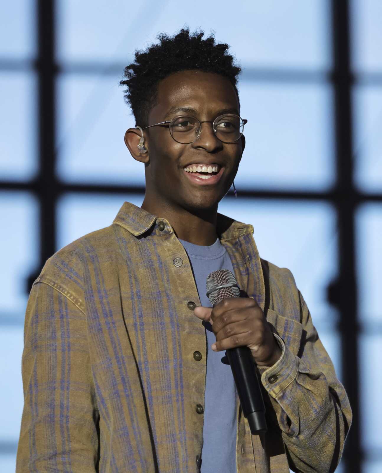 Breland (Singer) Wallpapers (21 images) - WallpaperCat