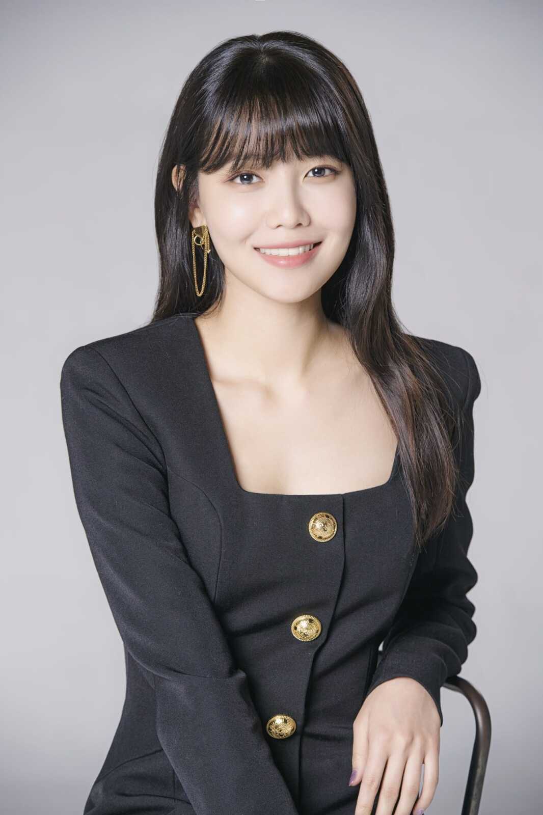 Choi Soo Young Wallpapers (31 images) - WallpaperCat