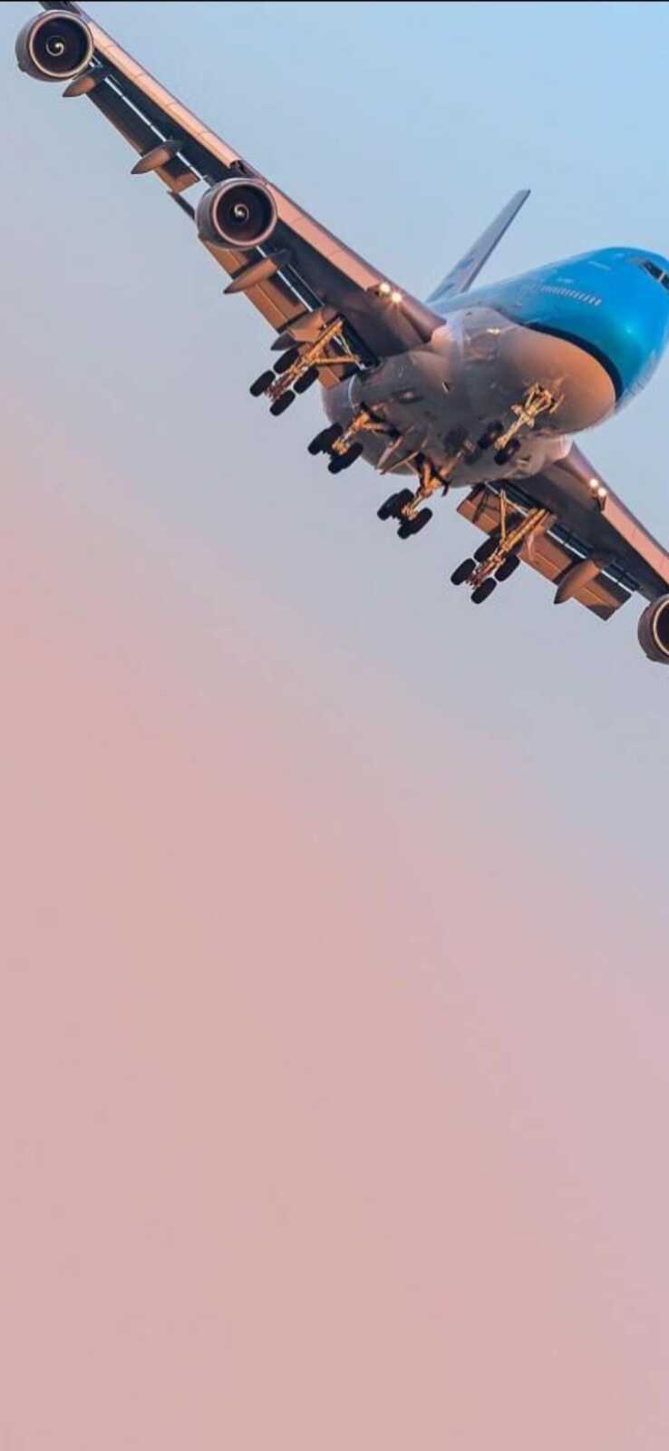 Boeing 747 Wallpapers (35 images) - WallpaperCat