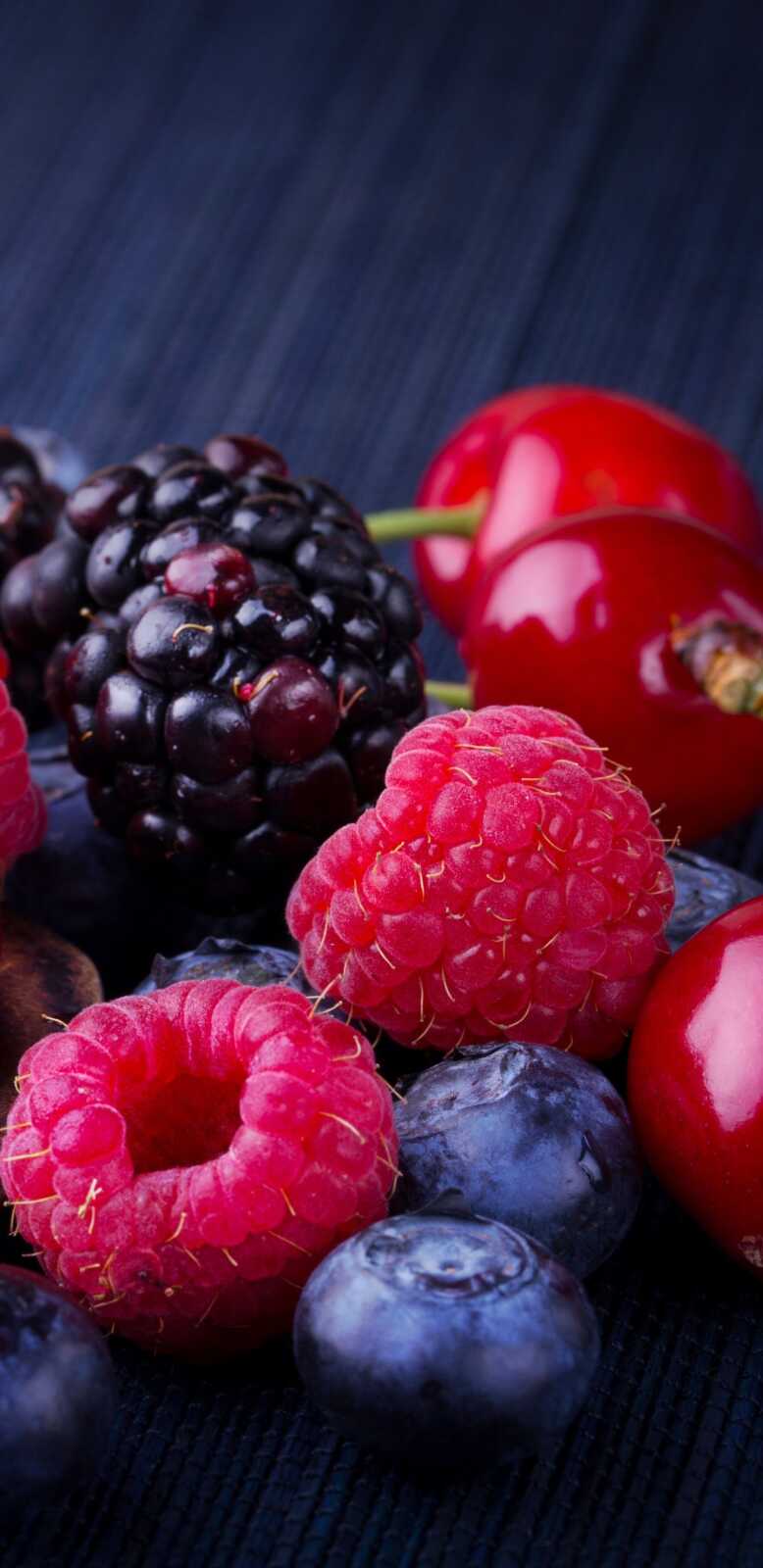 Blackberry Wallpapers (39 images) - WallpaperCat