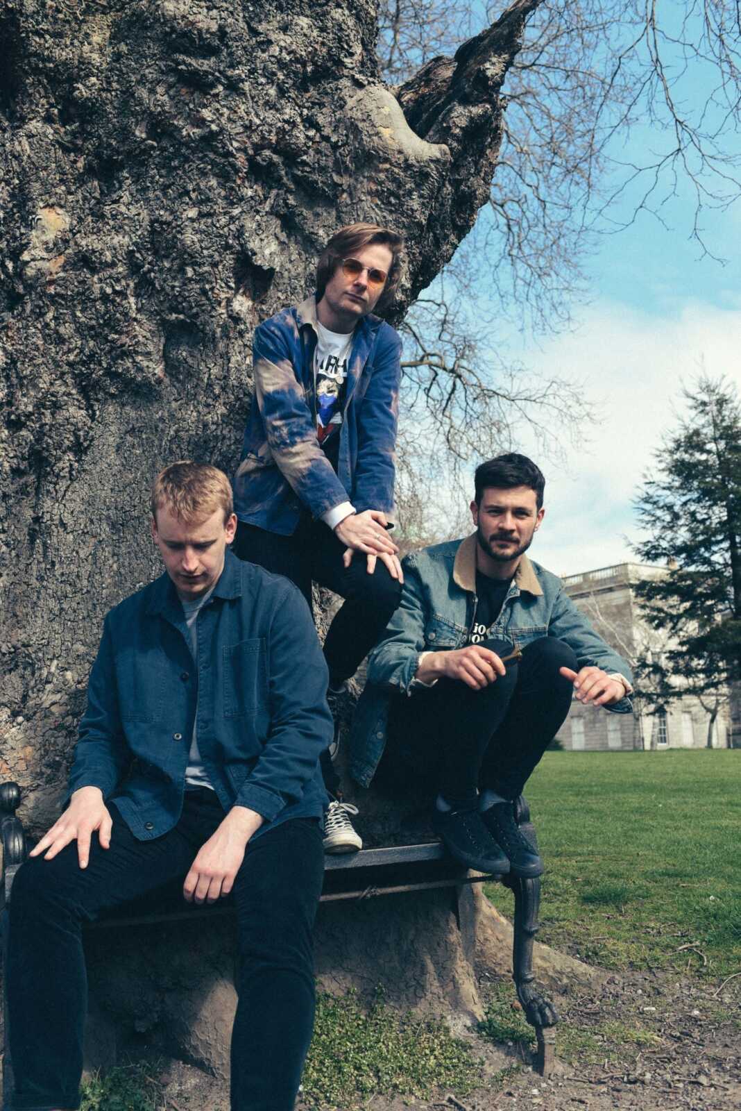 Arctic Monkeys (Band) Wallpapers (45 images) - WallpaperCat