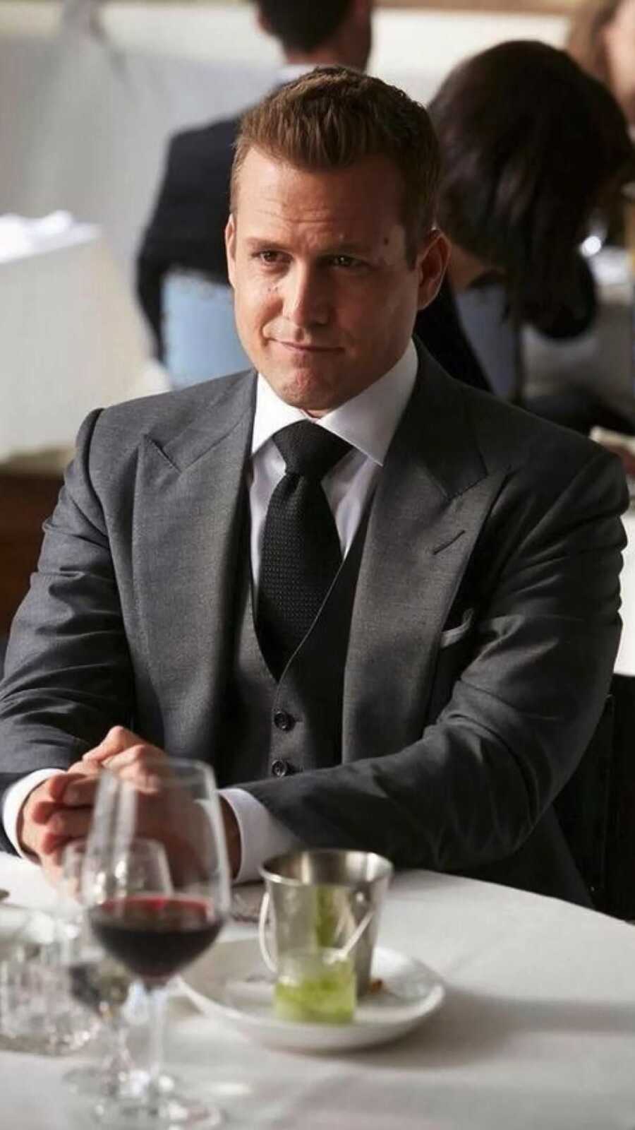 Harvey Specter Wallpapers (39 images) - WallpaperCat