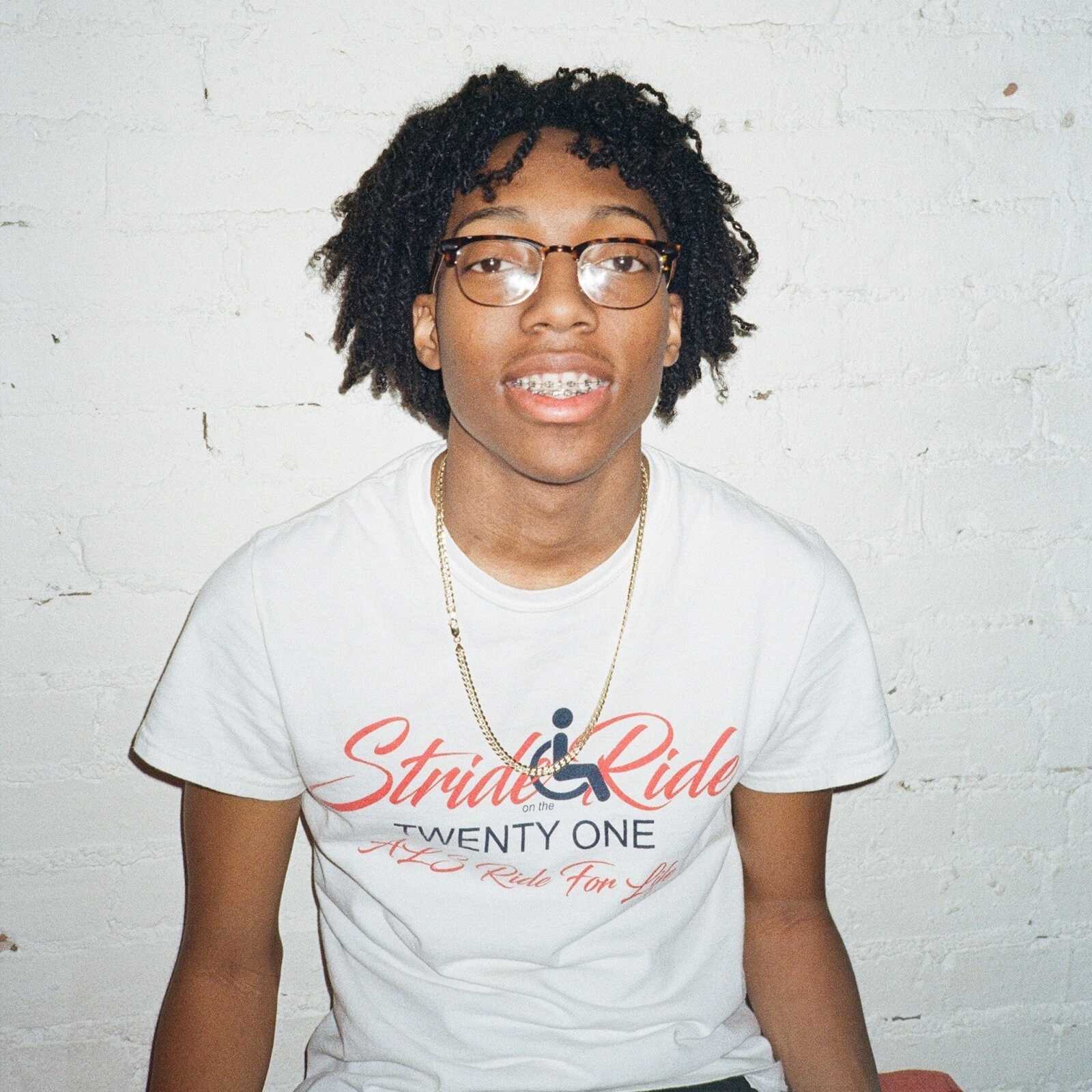 Lil Tecca Wallpapers (18 images) - WallpaperCat