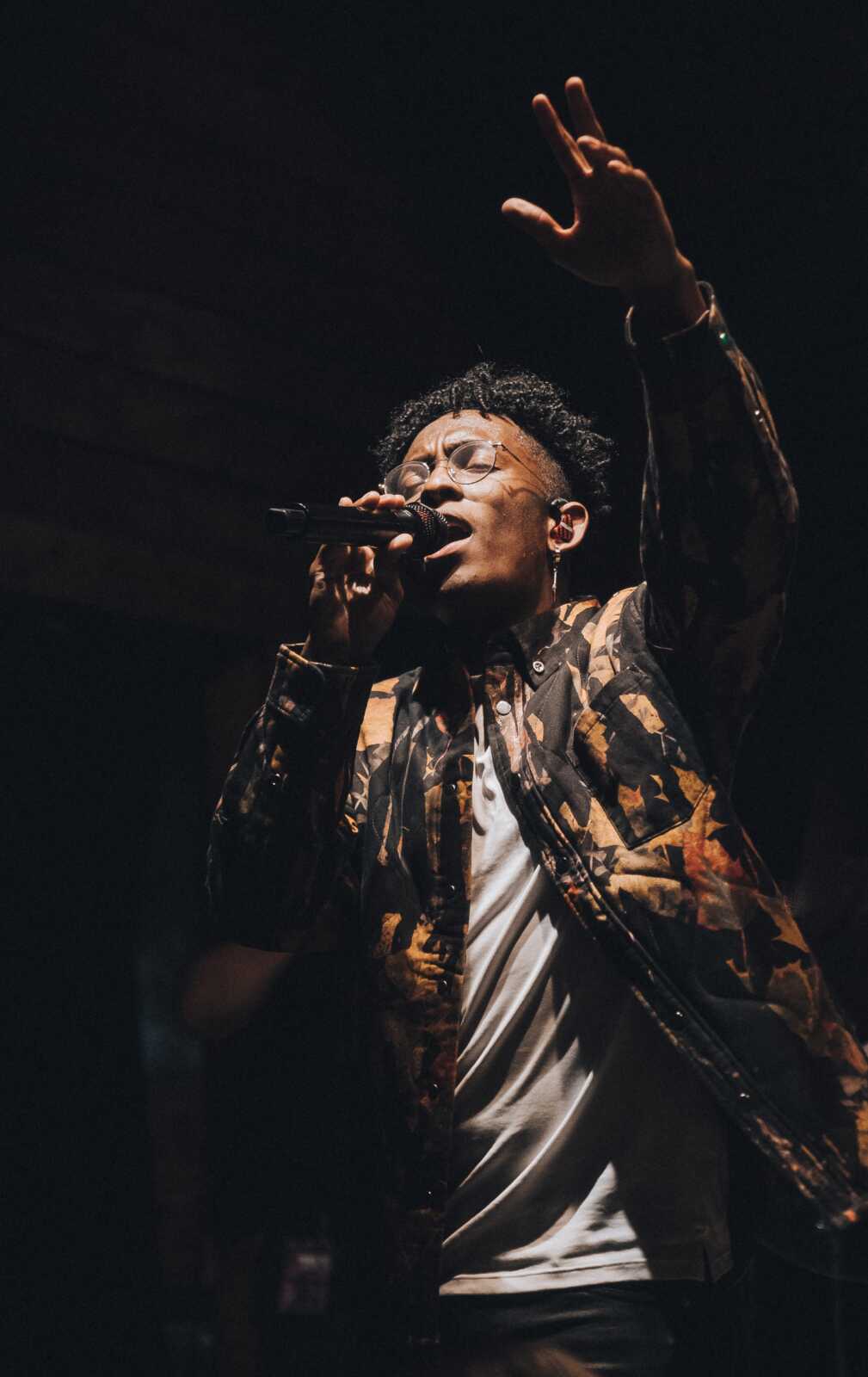 Breland (Singer) Wallpapers (21 images) - WallpaperCat