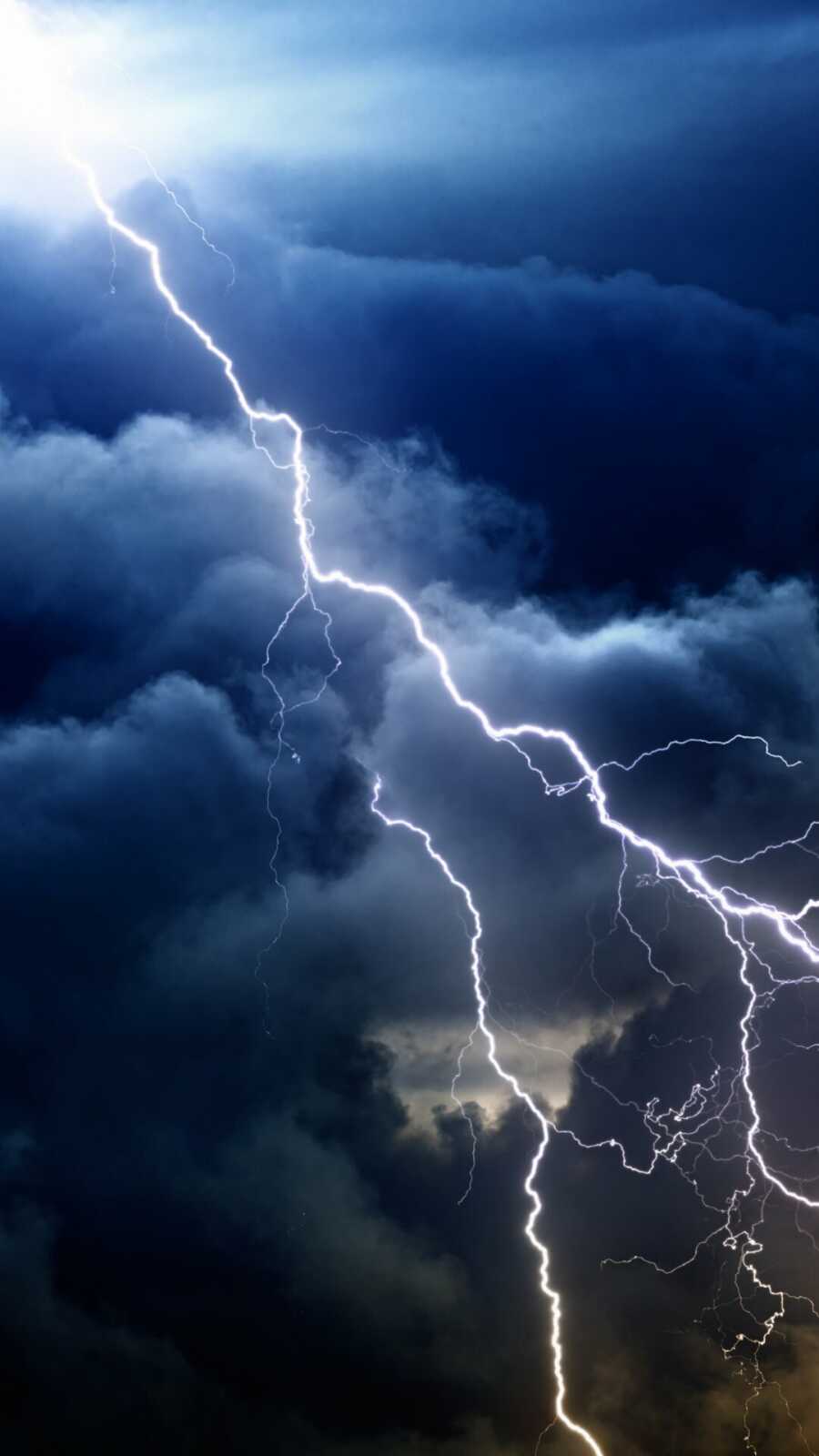 Thunder Wallpapers (87 images) - WallpaperCat