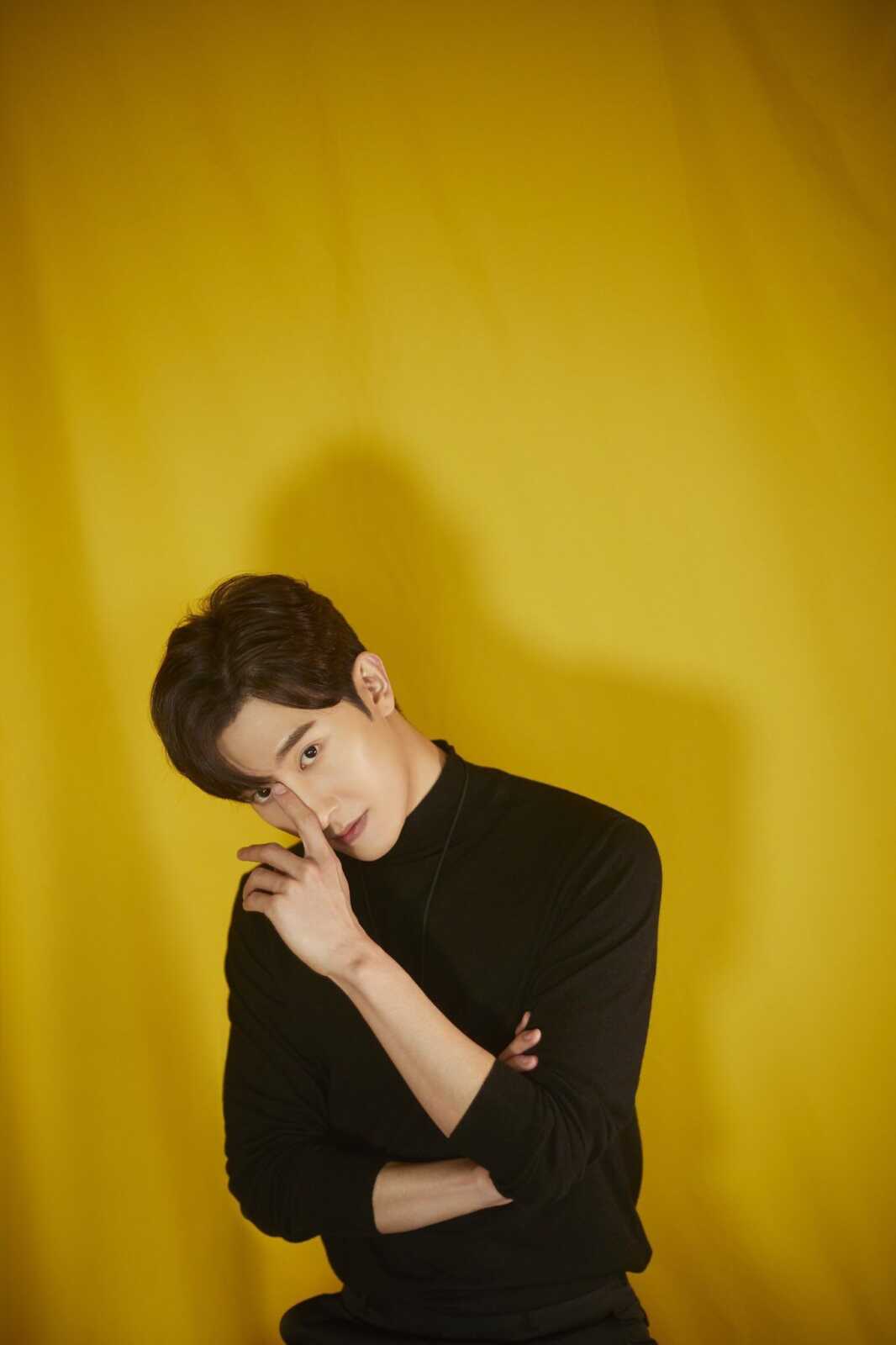 Zhou Mi Wallpapers (23 images) - WallpaperCat