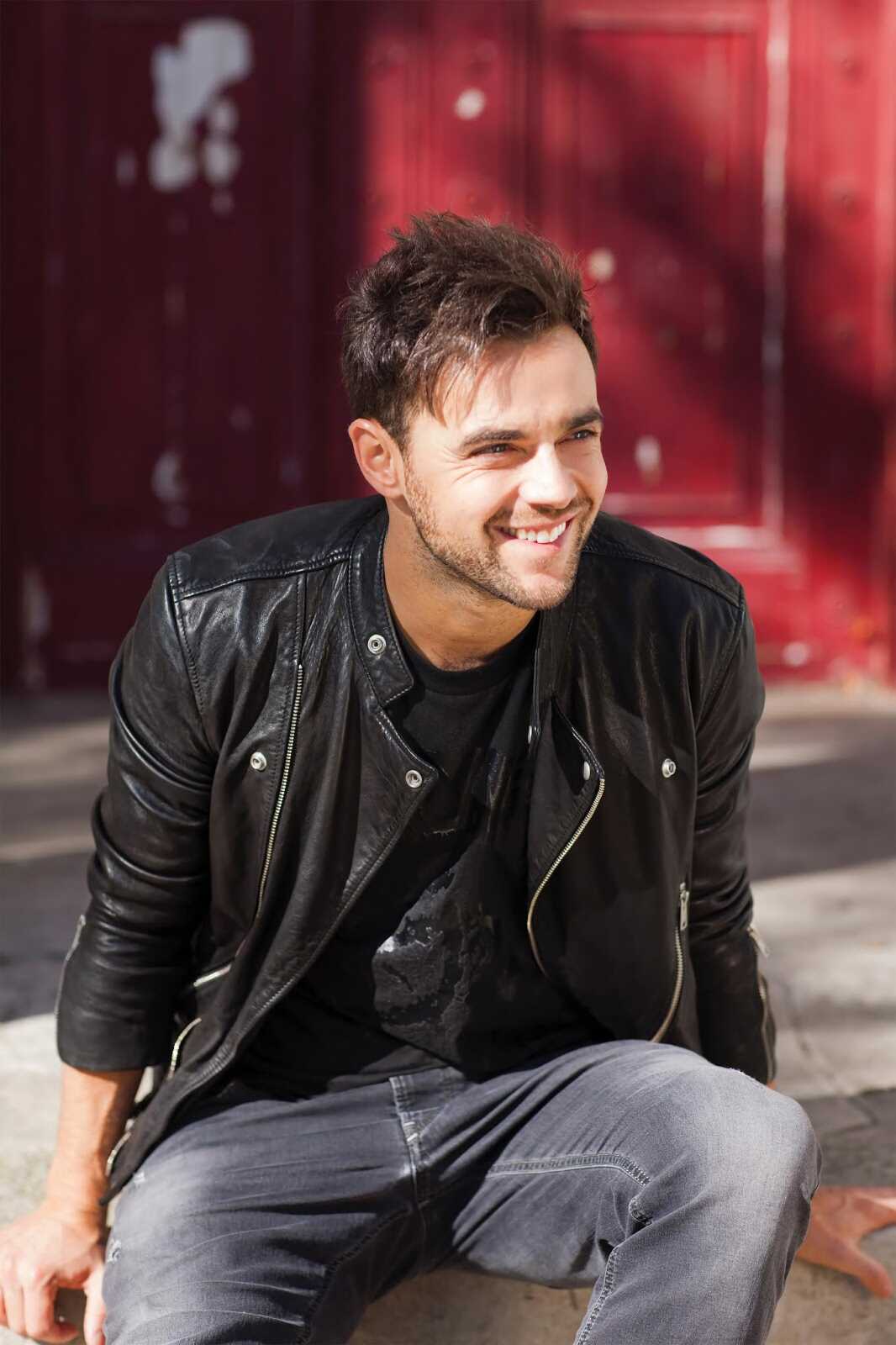 Ben Adams Wallpapers (11 images) - WallpaperCat