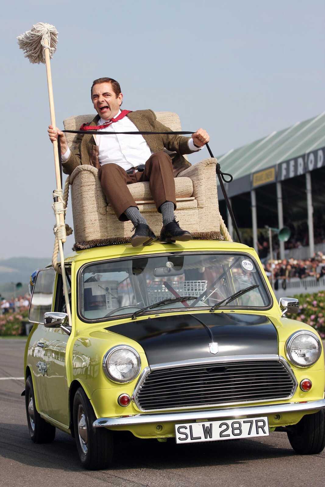 Rowan Atkinson Wallpapers (44 images) - WallpaperCat