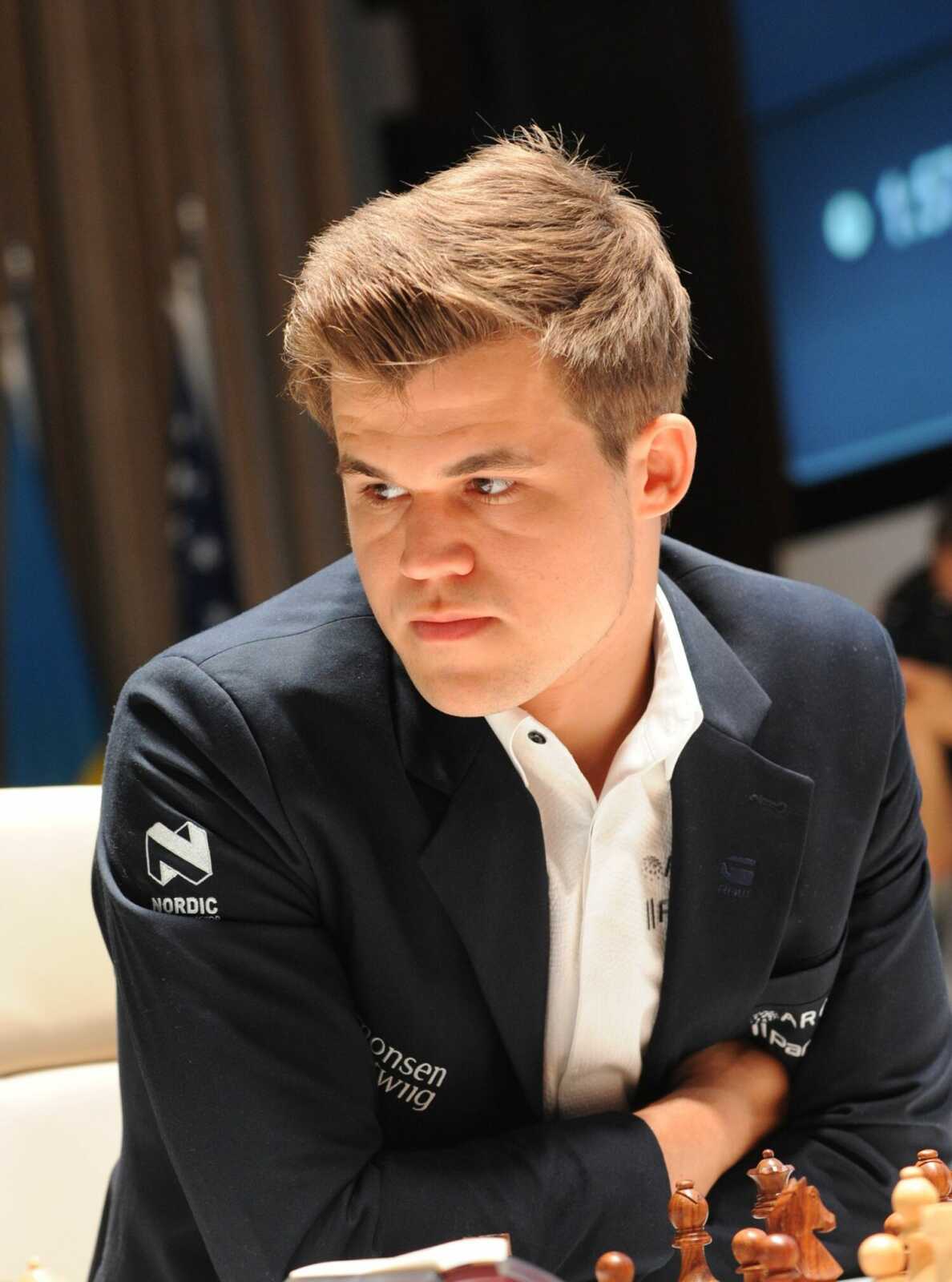 Magnus Carlsen Wallpapers (14 images) - WallpaperCat