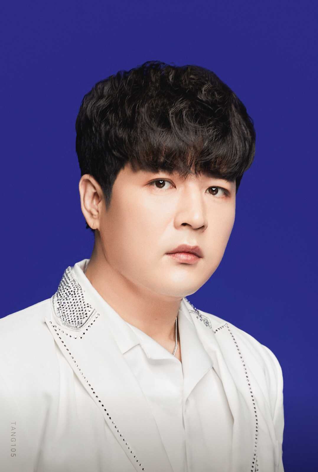 Shindong Wallpapers (32 images) - WallpaperCat