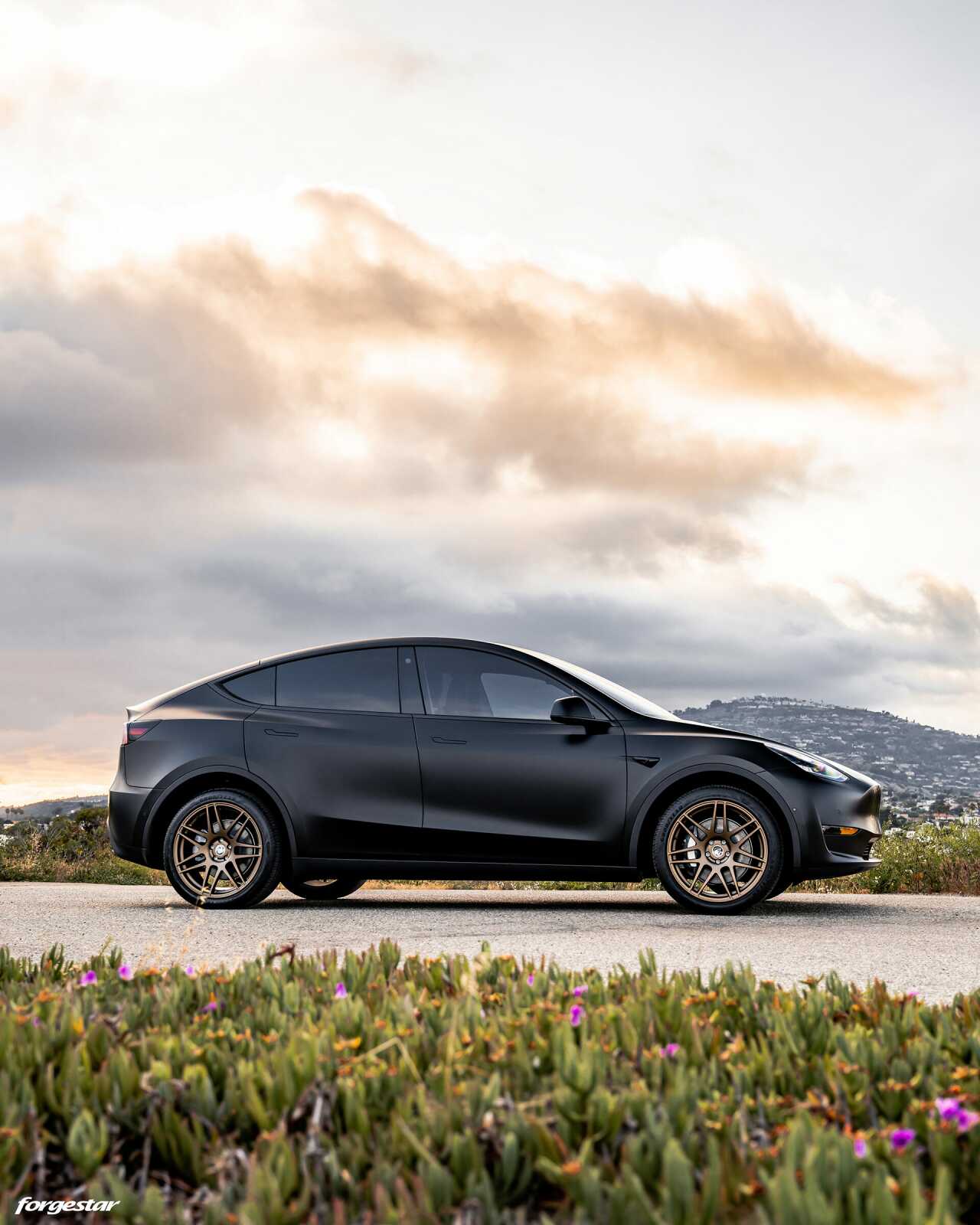 Tesla Model Y Wallpapers (34 images) - WallpaperCat