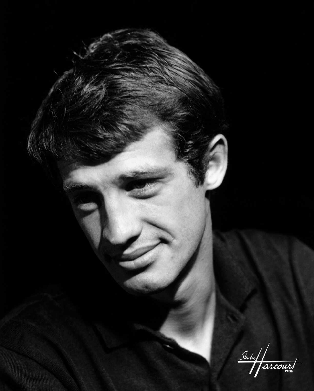 Jean-Paul Belmondo Wallpapers (39 images) - WallpaperCat
