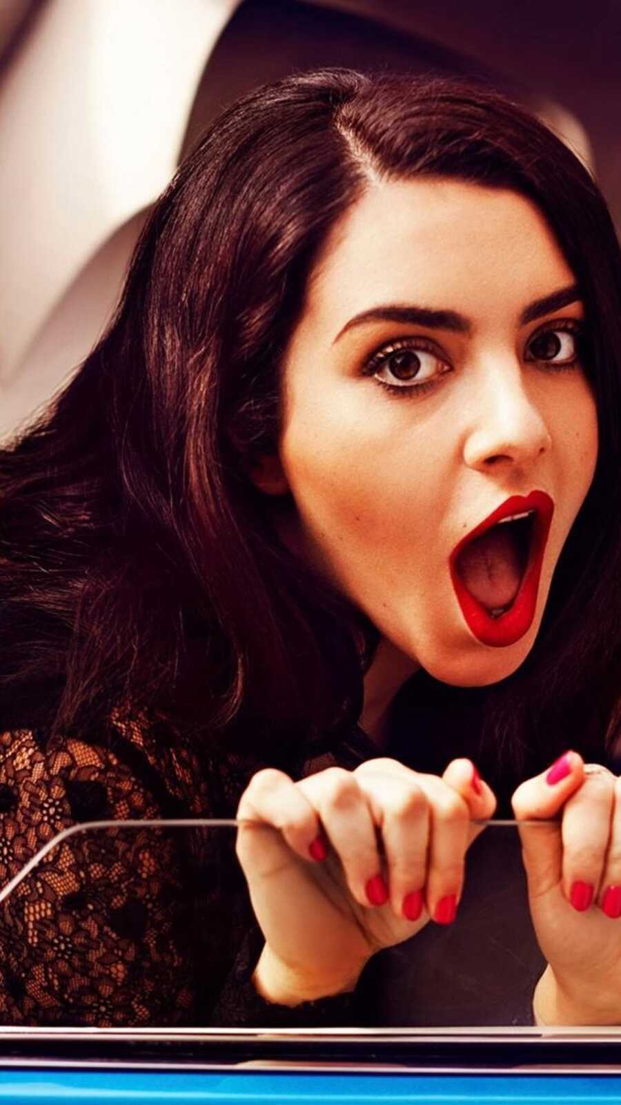 Charli XCX Wallpapers (47 images) - WallpaperCat