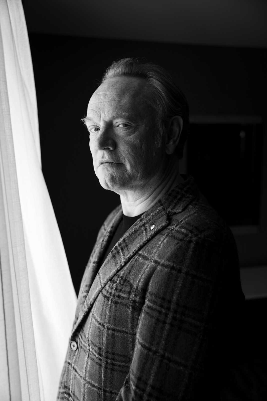 Jared Harris Wallpapers (29 images) - WallpaperCat