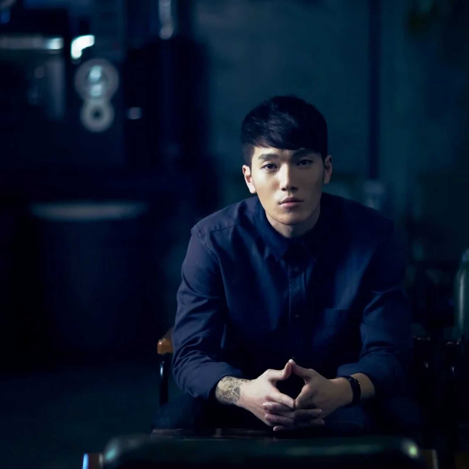 Kim Feel (K-Pop) Wallpapers (10 images) - WallpaperCat