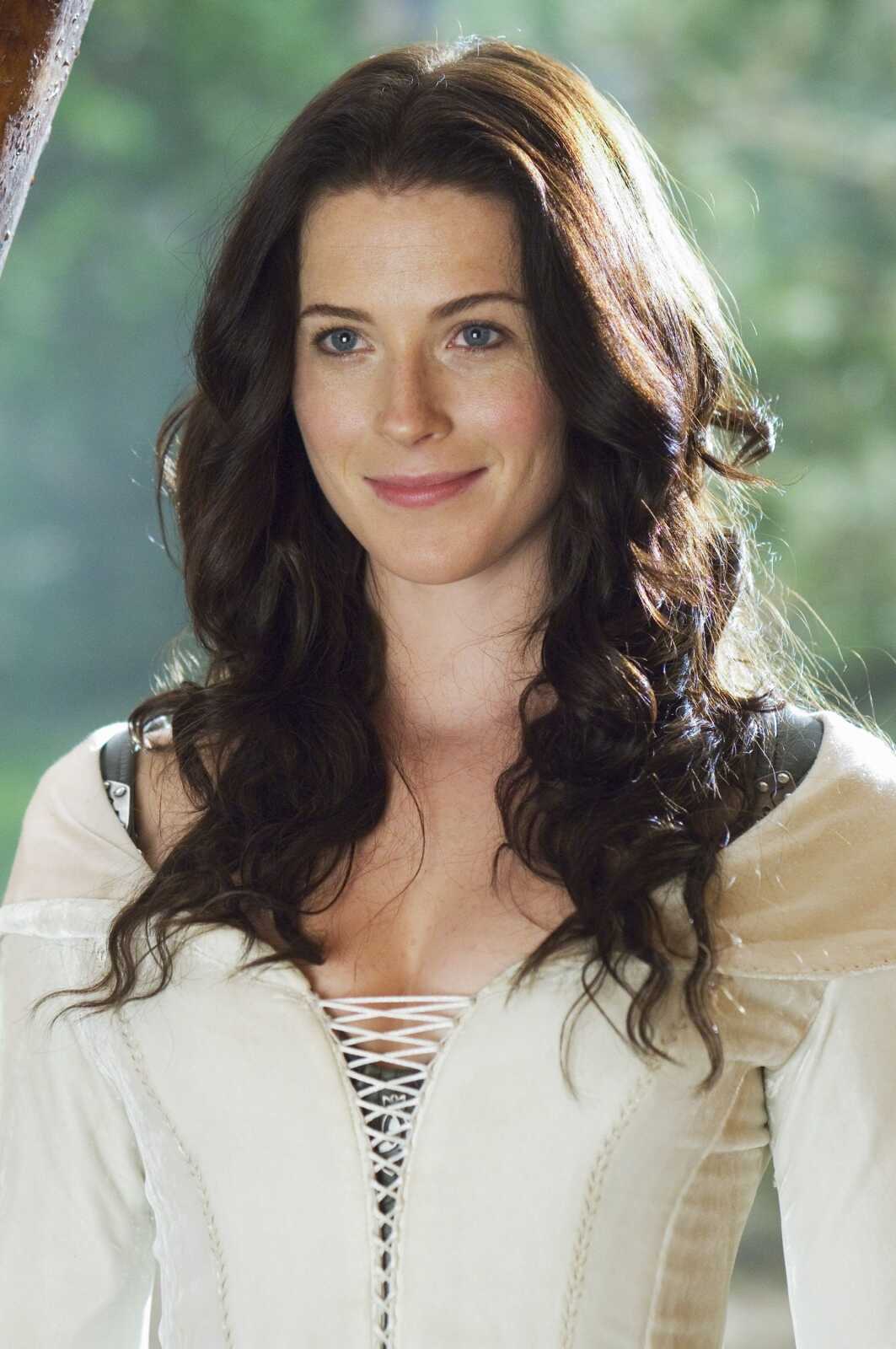 Kahlan (Legend of the Seeker) Wallpapers (35 images) - WallpaperCat
