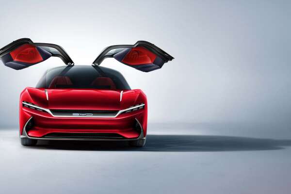 XPeng G9 SUV Wallpapers (18 images) - WallpaperCat