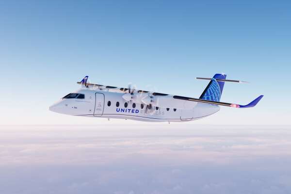 ExpressJet Airlines Wallpapers (15 images) - WallpaperCat