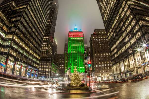 Christmas Gifts Wallpapers (29 images) - WallpaperCat